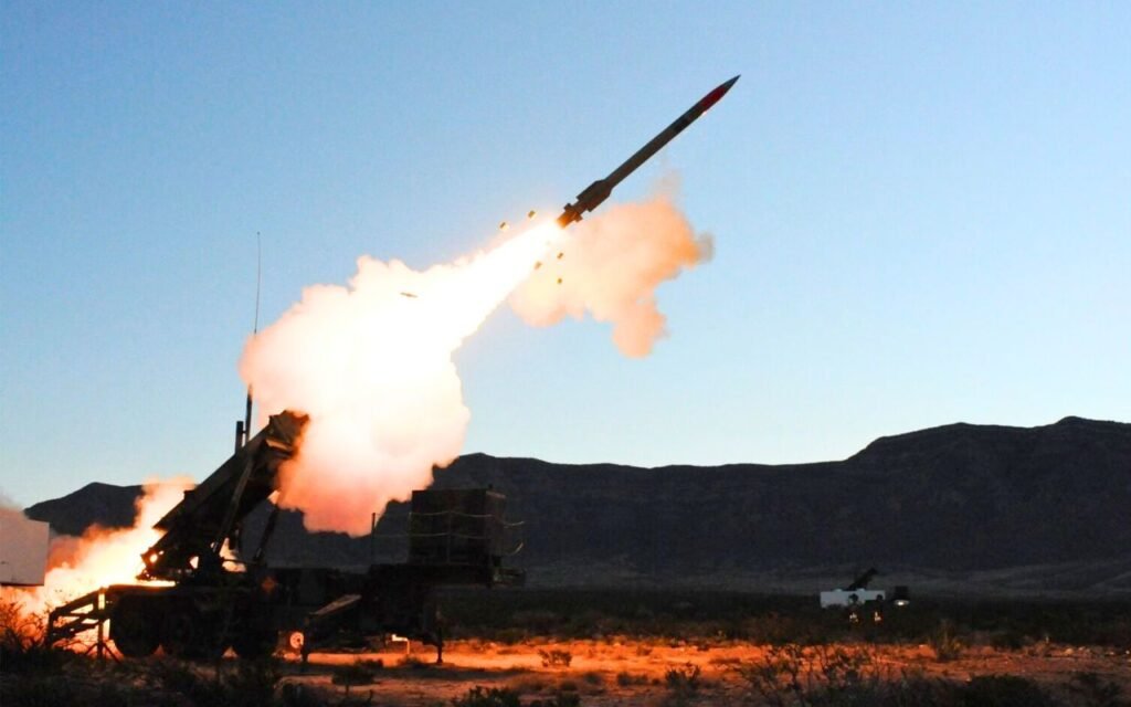 The pentagon wants Patriot PAC-3 missiles on Navy destroyers, and it ...
